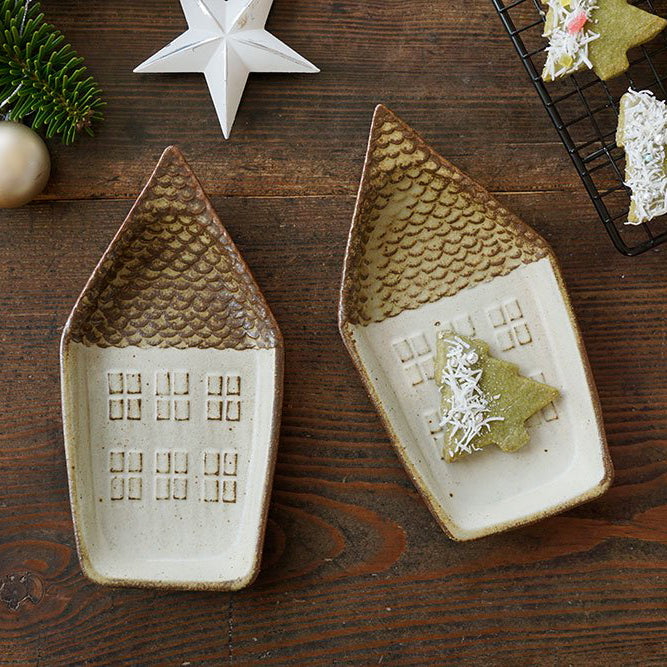 Yoshizawa Pointed Roof House Plate 7.5" – Ema's Table