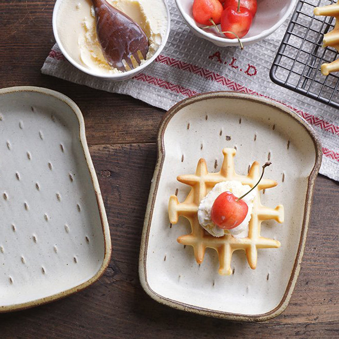 Yoshizawa Toast Plate (M) 7" – Ema's Table