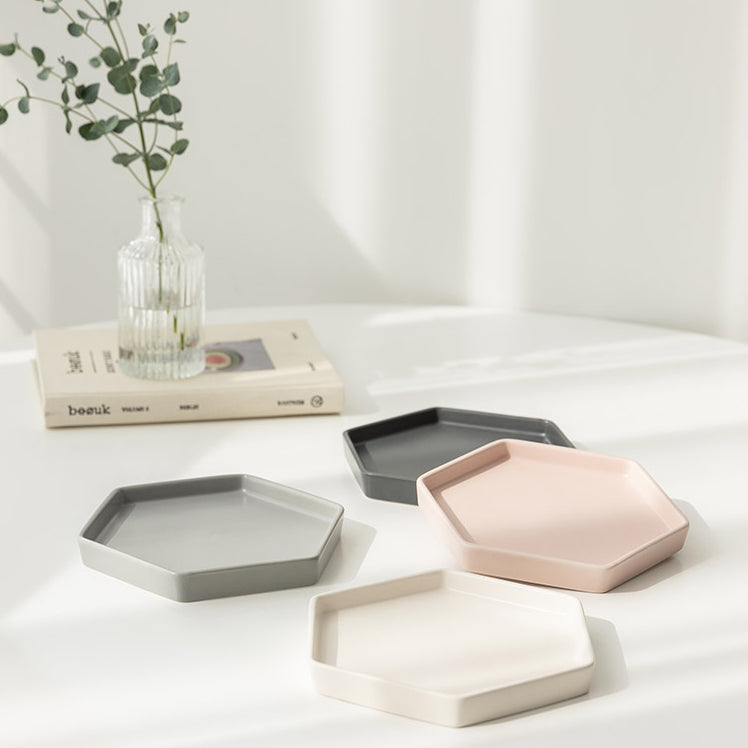 Mariebel Hexagonal Plate (M) 6.5" – Ema's Table