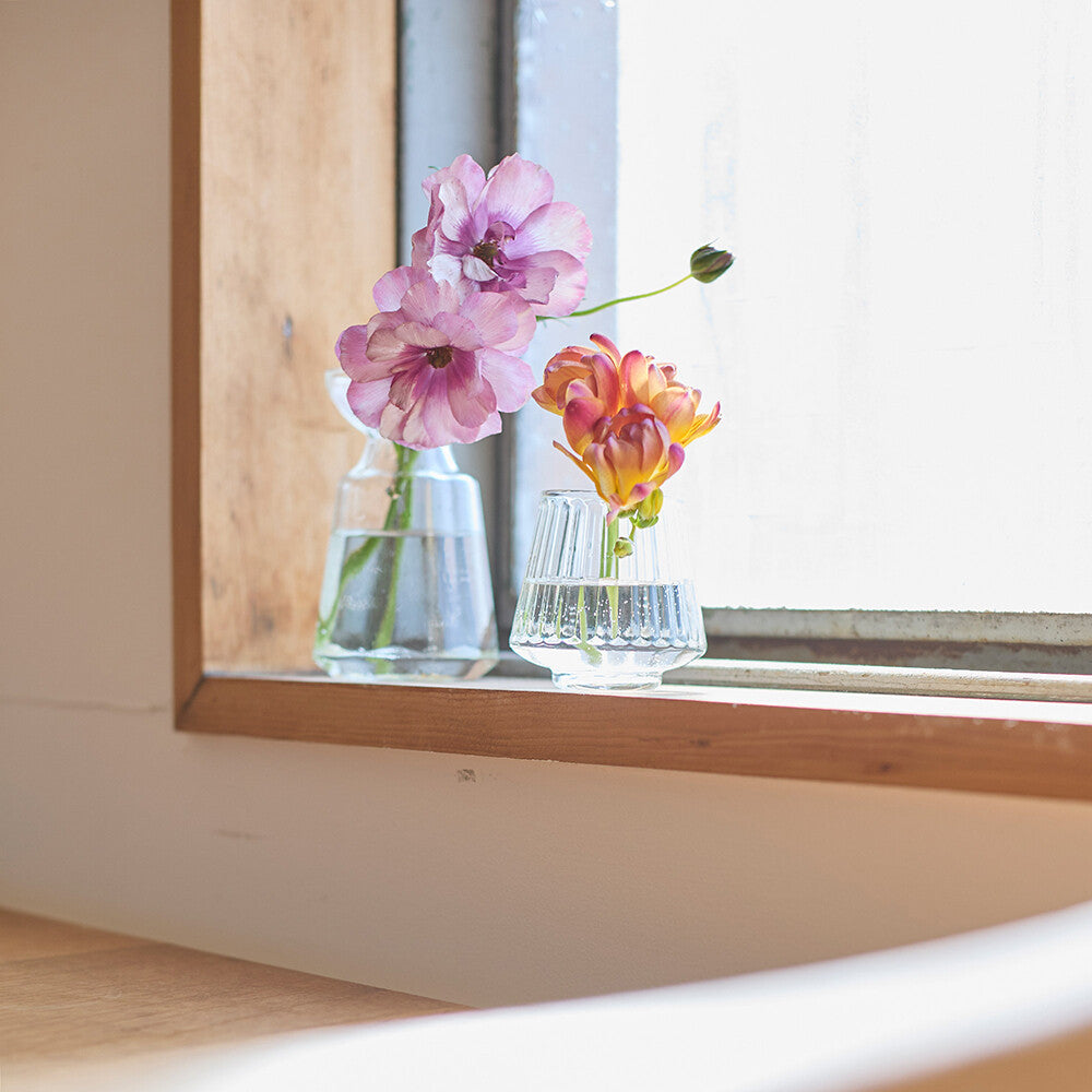 Crown Glass Flower Base – Ema's Table