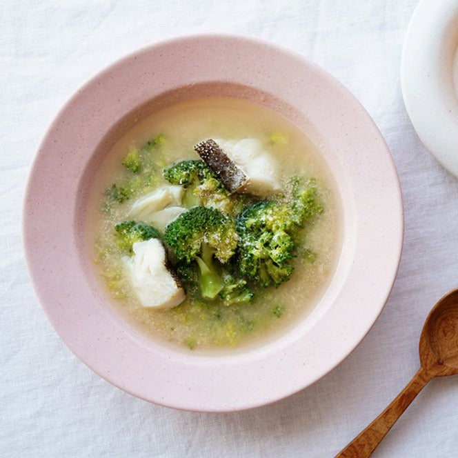 Yoshizawa Pink Round Rim Soup Plate 8.5" – Ema's Table