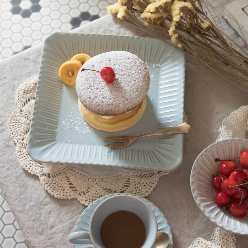 Grace Square Plate 9.5" – Ema's Table