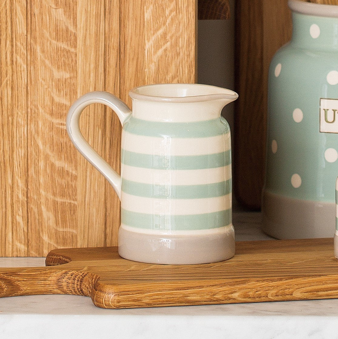 Cream & Country Jug – Ema's Table