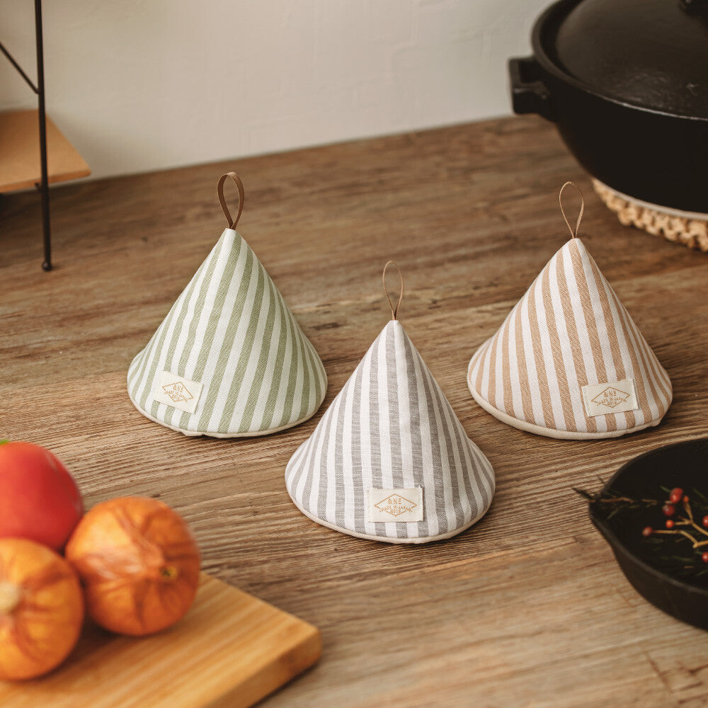 Triangular Pot Holder (L) – Ema's Table