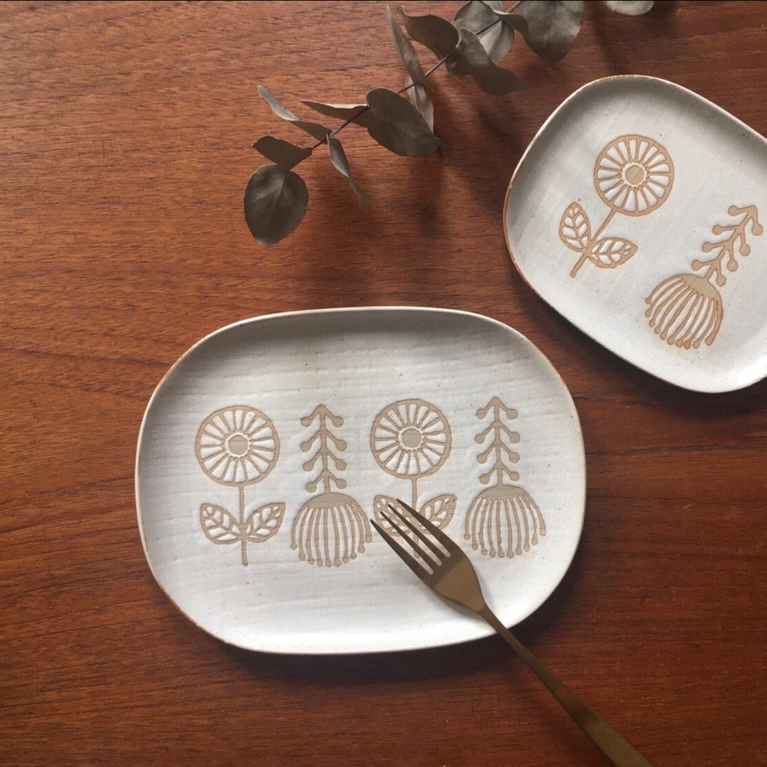 Seto Ware Floral Plate 8.5" – Ema's Table